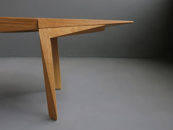Mangata coffee table – Hookl und Stool
